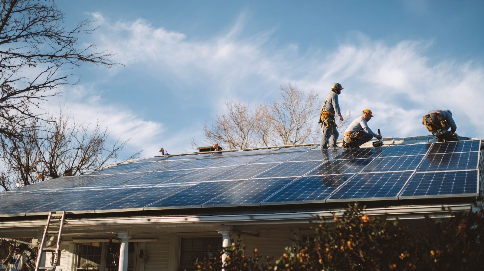 Local Roofing Contractors | Solar-Ready Roofs | Sunmade®